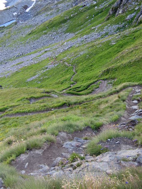 Cabane Panossière Brunet Col Des Avouillons Passerelle De Corbassière