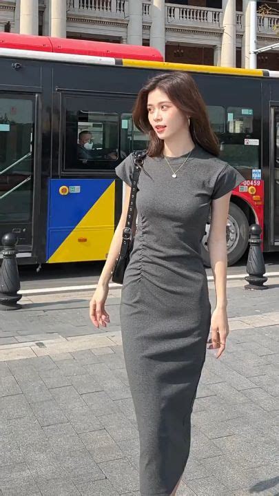 Yangpzเศสฤดูใบไม้ผลิ ฤดูร้อน 2024 กระโปรง ผู้หญิงยาวปานกลางช่วยให้เอวดูเพรียวบาง Th