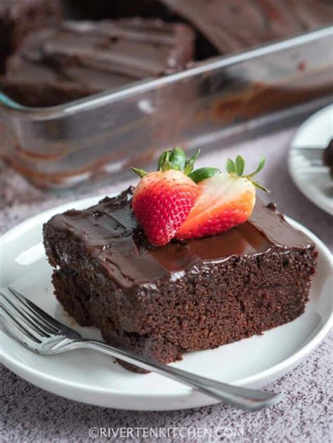 Simple Moist Chocolate Cake No Butter Riverten Kitchen