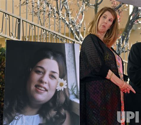 Photo Mama Cass Elliot Receives A Star On The Hollywood Walk Of Fame