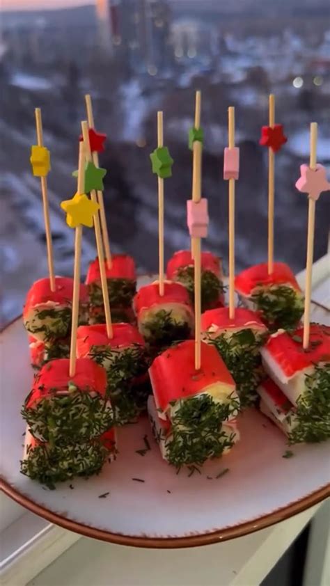 Новогодняя закуска Крабовые палочки Закуски Новогодние закуски