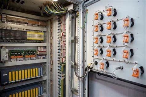 Programmable Logic Controller System At Best Price In Mumbai