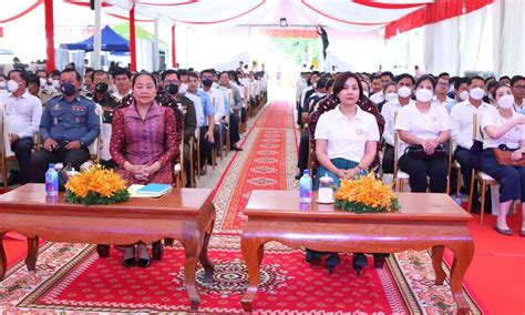 ខេត្តកំពង់ធំ ប្រារព្វពិធី ទិវាប្រាក់រៀល ខួបលើកទី៤២ នៃការដាក់ឲ្យប្រើប្រាស់ប្រាក់រៀលឡើងវិញ