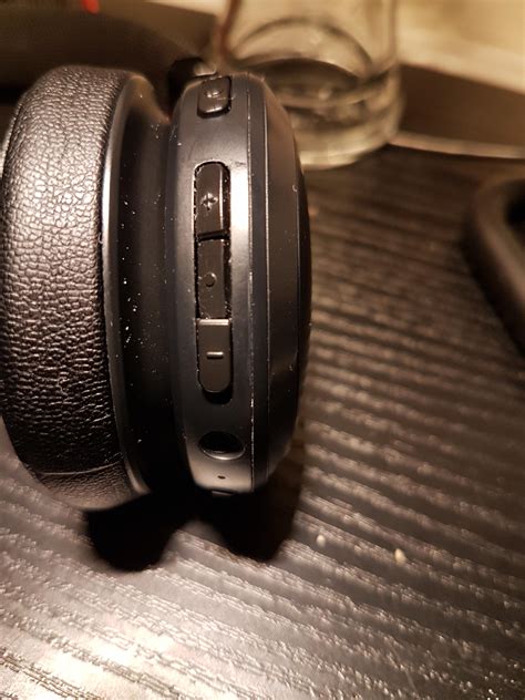 Dose Anyone Know How To Fix The Stuck Button R Teenagers