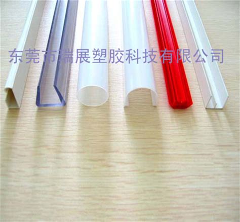 塑胶异型材 共挤异型材 PVC灯罩 异型胶条 PS异型材 PVC扁条 瑞展塑胶