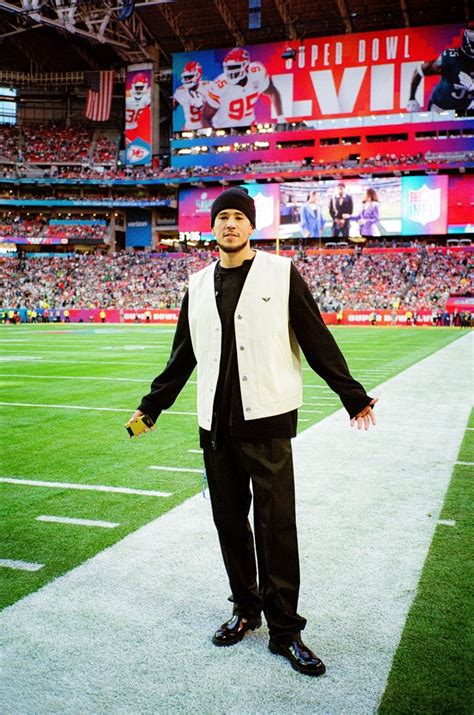 See Devin Bookers Celebrity Studded Photographs Of The 2023 Super Bowl