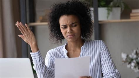 8 Examples Of Coded Language Used In Toxic Workplaces That Cause Employee Stress Yourtango