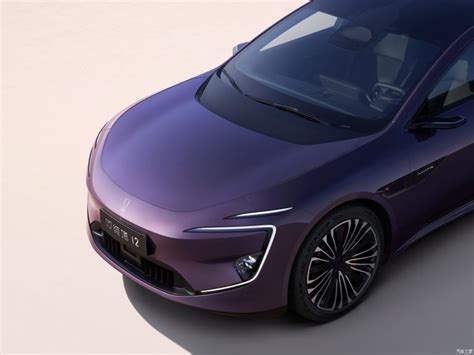 ราคาใหม่ 1 28 ล้านบาทในจีน Avatr 12 Erev ไฟฟ้าช่วงขยาย วิ่งไฟฟ้า 245 กม Cltc รถใหม่วันนี้