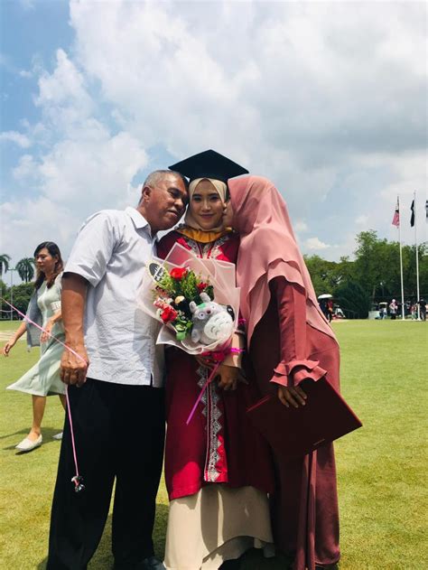 Syafiqah Nordin On Linkedin Upmconvocation42 47 Comments