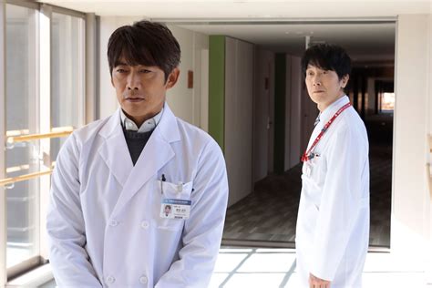 画像10 16 ＜グレイトギフト 第1話＞藤巻（反町隆史）“未知の球菌”を発見 絶体絶命の窮地に モデルプレス