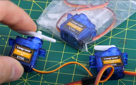 【arduino 动手做】如何让眼睛机器人平稳移动与动作顺畅 Makelog造物记