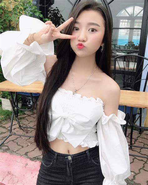 Trà My Đung nhu ha lan voi ngan em hong muon chung ta chi la ban Dân 47