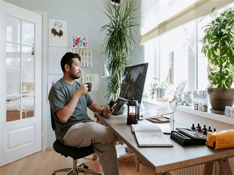 روش‌های مختلف چیدمان میز اداری برای افزایش تمرکز در کار مبلمان اداری