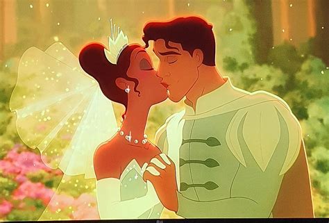 Most Romantic Disney Kiss Artofit