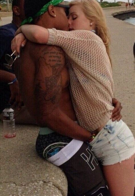 Bananasins Interracial Pin 32785082