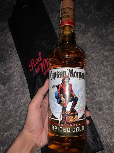Captain Morgan Spiced Gold 750ml, Serba Serbi, Others di Carousell