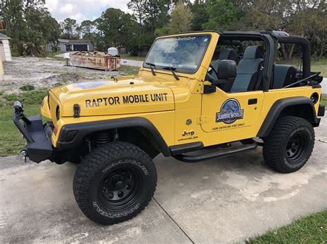 Pin By Nate Small On Jurassic World Jeep Jurassic World Jurassic Jeep