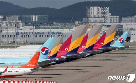 대한항공 아시아나항공 인수 추진 빅딜 가능할까 머니s