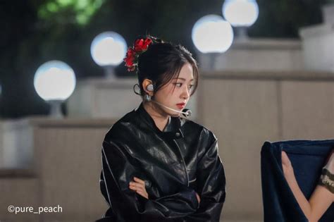 은근 이쁜데 설명할 방법이 없는 안유진 근황  인스티즈 Instiz 이슈 카테고리