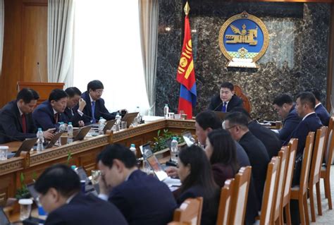 Ипотекийн зээлийн хэрэгжилт түрээсийн орон сууцны асуудлыг хэлэлцэнэ