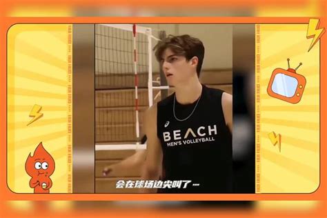 美高男排的暴力美学理解青春剧女主为什么会在球场边尖叫了