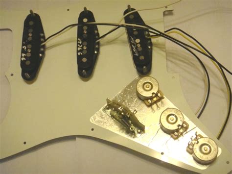 Fender Squier Stratocaster Pickup Wiring Diagram Wiring Diagram