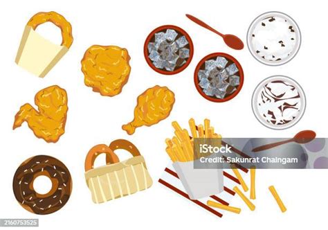 패스트 푸드 레스토랑 메뉴가있는 패스트 푸드 세트 프라이드 치킨 치킨 팝 프라이드 치킨 윙 감자 튀김 어니언 링 스낵 청량 음료 아이스크림 도넛 세트 고립된 개체 감자