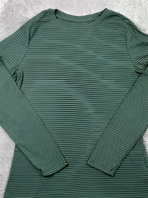 Stranger Things S05 Sadie Sink Green Striped Top