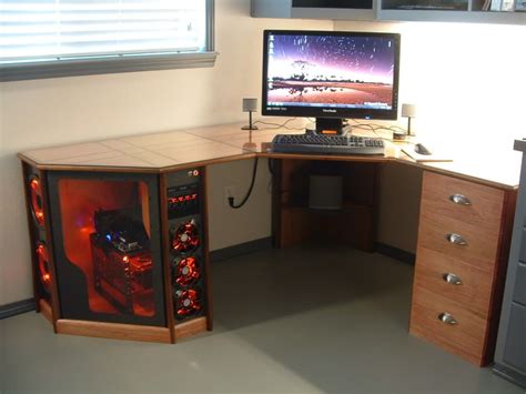 Coolest Pcdesk Ever Cool Computer Desks Custom Computer Desk Build
