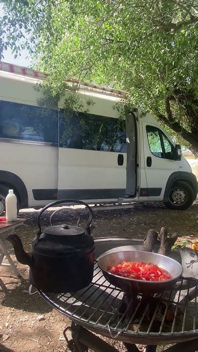 کمپر خونه‌ای کوچیک با حیاطی به وسعت دنیا😍😍 ایرانگردی جاده جهانگردی