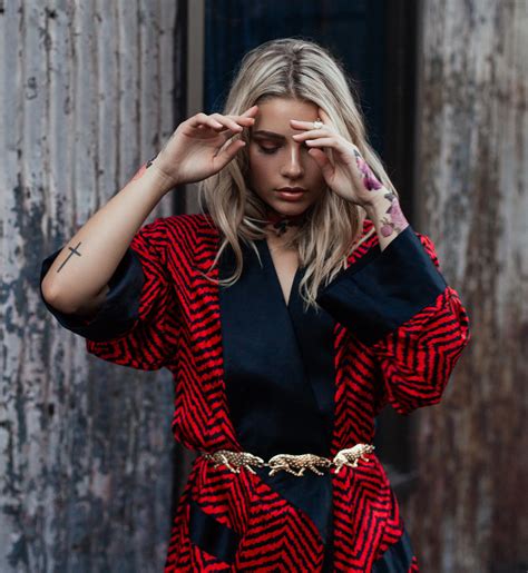Madeleine Keating R Madeleinekeating