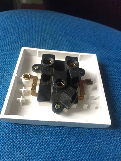 90 新 Junon No E9h 13 Series 厚料 重身 13a 電源 插頭 插座 Power Plug Socket