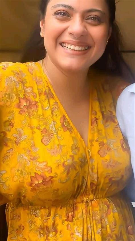 Deepak Tiwari Beautiful Smile Women Crazy Women Beautiful Women Videos