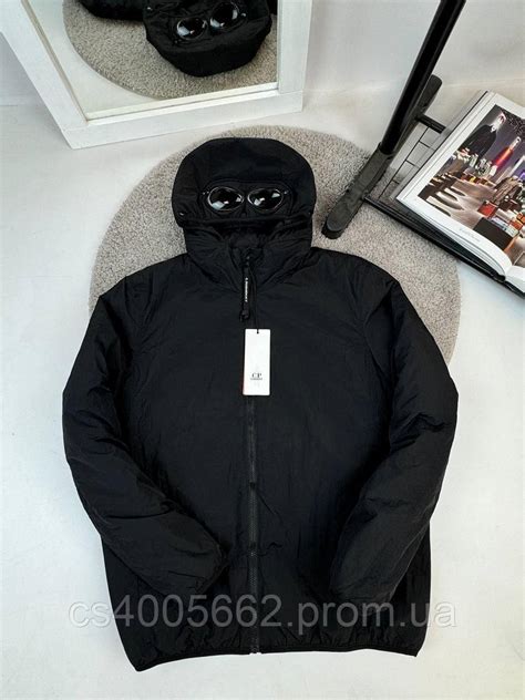 Черная Куртка водонепроницаемая утепленная Микропуховик Cp Company с линзами Стильная куртка от