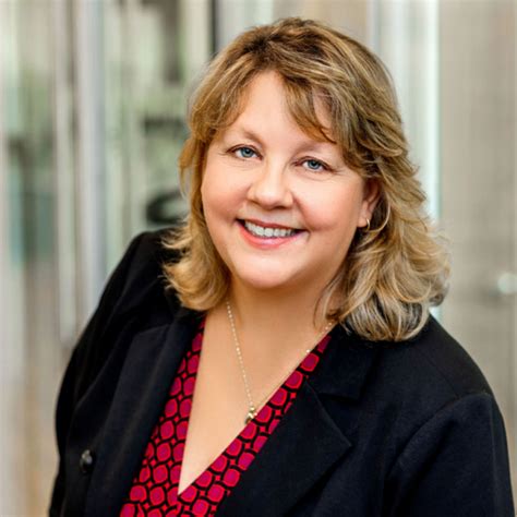 Heather Leach Millyard Bank Svp And Senior Loan Officer