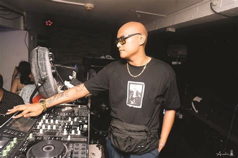 Dj Dzer Sen Est Allé à Lâge De 22 Ans