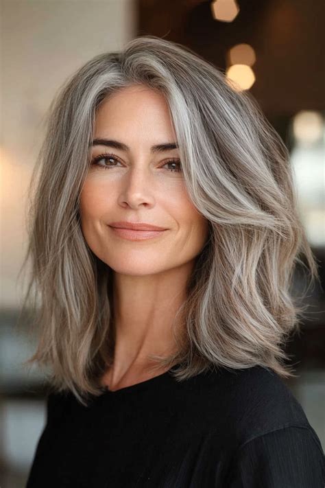 25 Stunning Haircuts For Older Women With Thinning Hair In 2025