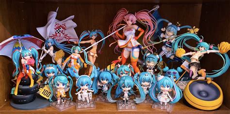 Miku And Sonico Racing Collection —