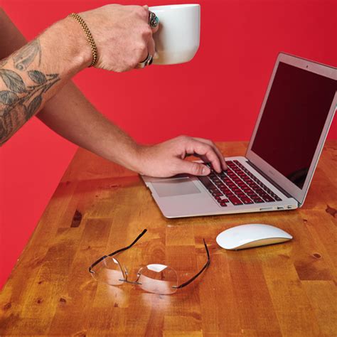 Home Creative Circle