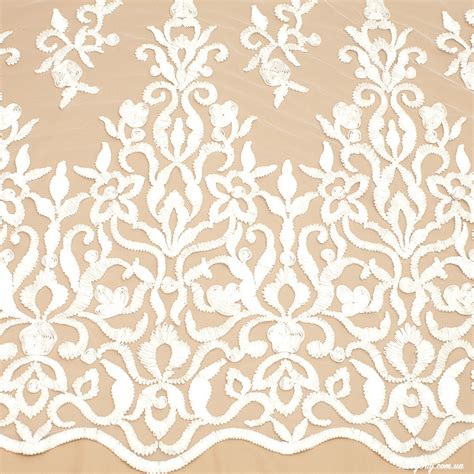 Вишивка стрічками на сітці Вечерние и свадебные ткани