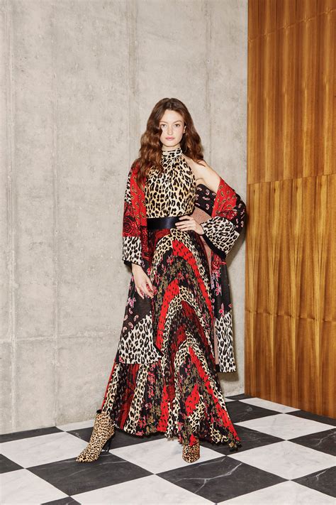 Alice Olivia Resort Collection Vogue