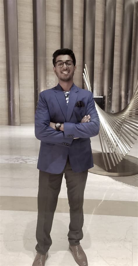 Kartik Creative Webmobile Application Developer