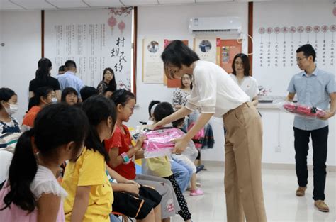 2020年度银杏果青仔公益暑托班开班啦 搜狐大视野 搜狐新闻