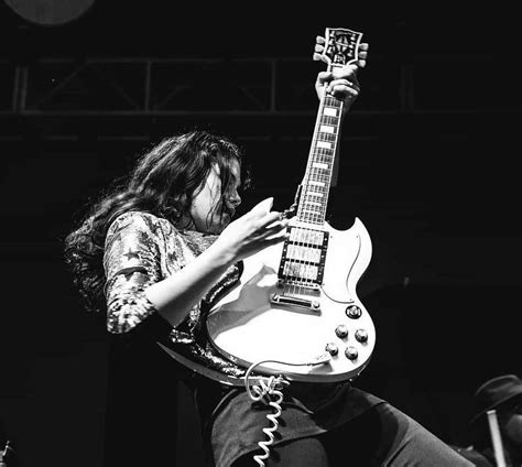 Liz Brasher Biography Last Fm