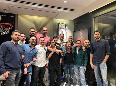 دورهمی سردار آزمون و ستاره پرسپولیس با خواننده معروف عکس