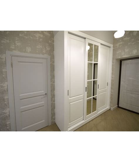 Шкаф купе в эмали 3 х дверный с зеркалом арт 217169 под заказ от «buzz Mebel в Краснодаре