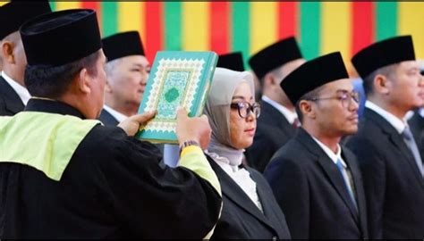 Maya Sari Resmi Jadi Perempuan Pertama Yang Jabat Ketua Dprd Lingga Delta Kepri