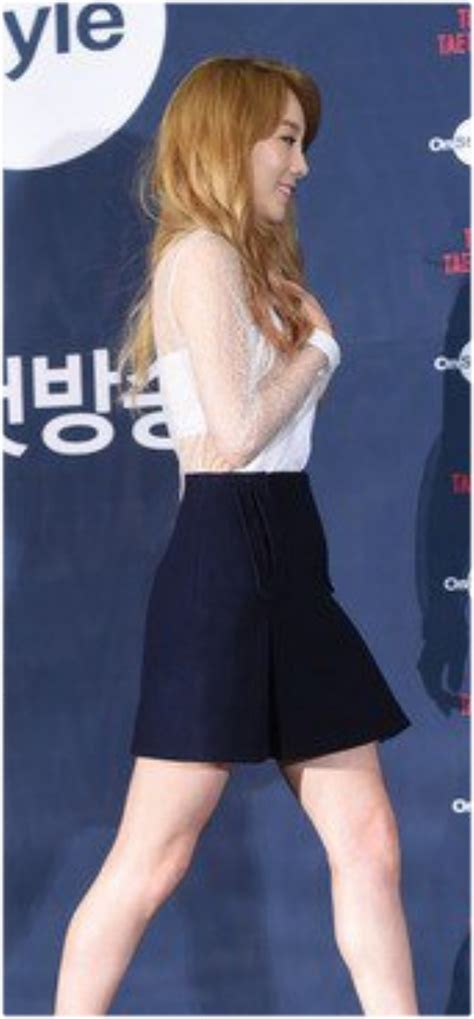 오늘자 태연 시스루 뒷모습 네이트 판