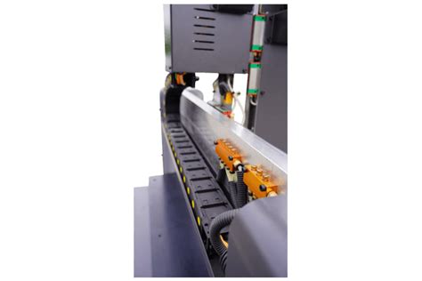 D 23m Industrial Commercial And Heavy Duty Cnc Routers For Sale In Canada D Series 2x3 And 2x4
