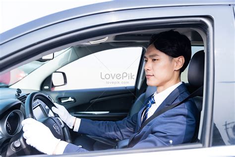 운전 기사 운전사 운전 동작 사진 무료 다운로드 Lovepik